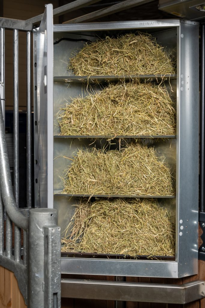 INDOOR600 -line hay feeders - Heinätin